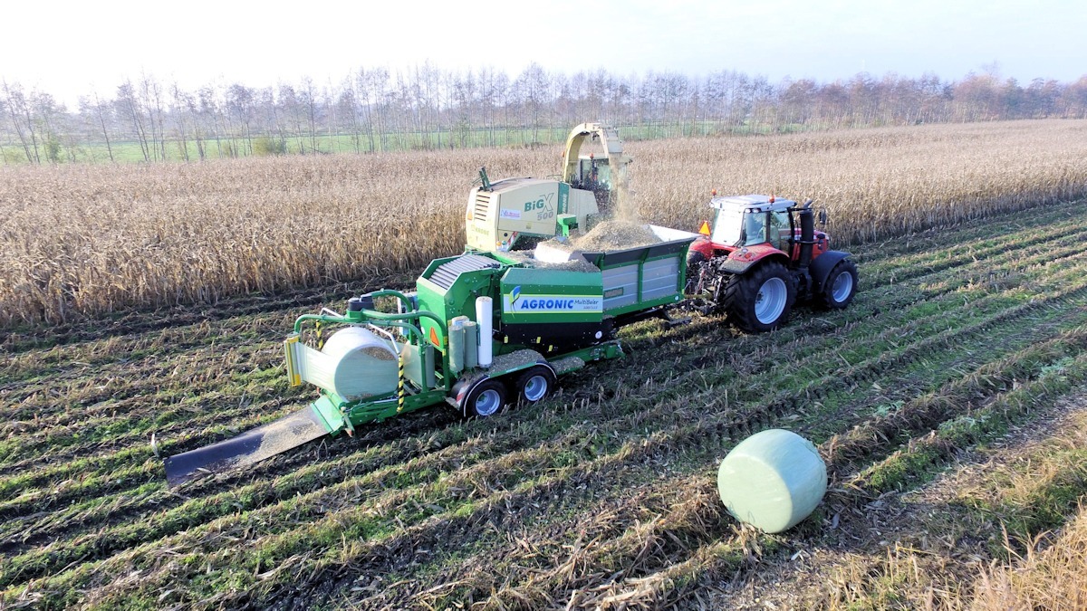 AGRONIC Multibaler 820, 1220 and XL Combination Balers - Agronic Oy